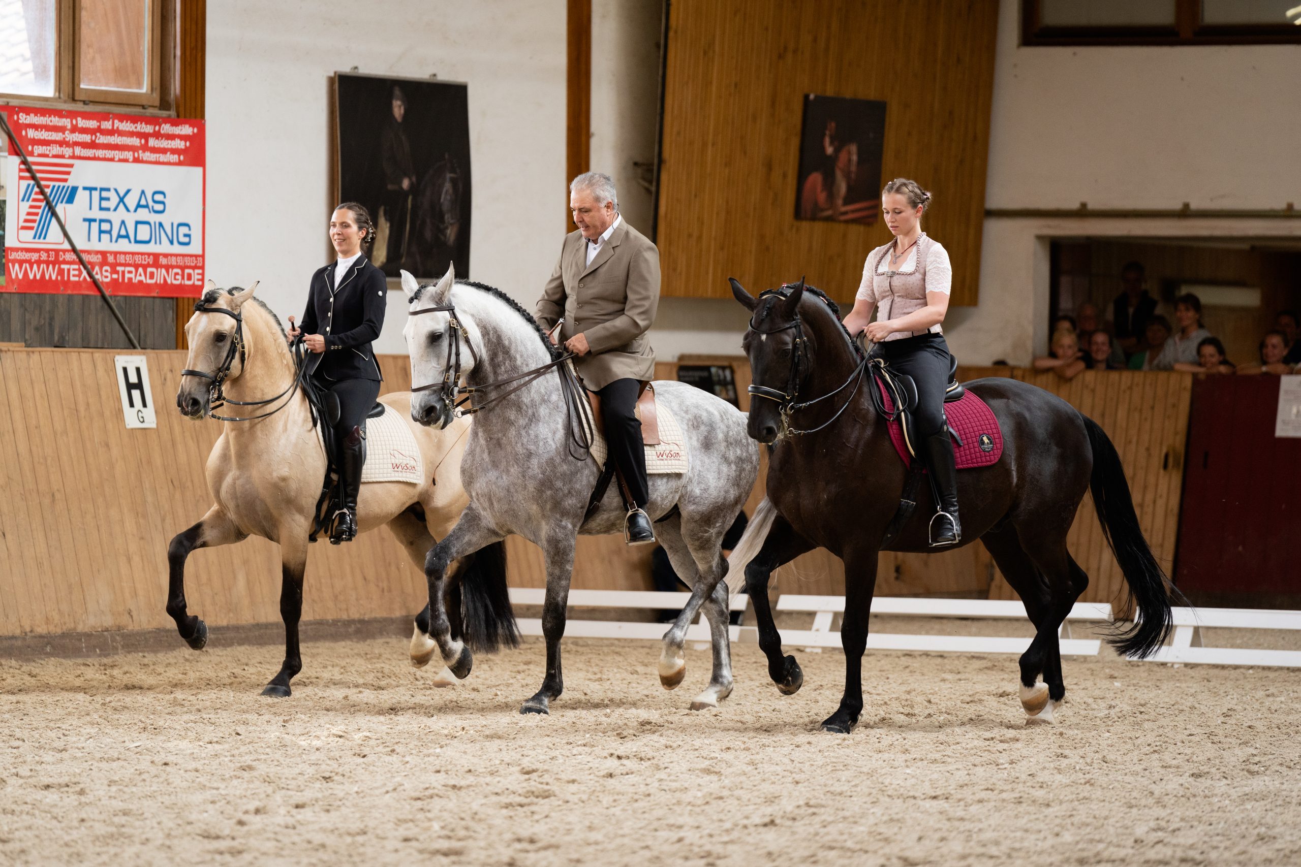 Gut Albersberg - Anna Fiedler, Ausbildung in den Oliveira Stables